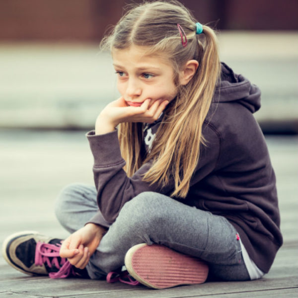 Children Worrying: What Happens in Childhood Anxiety | Lucie's List