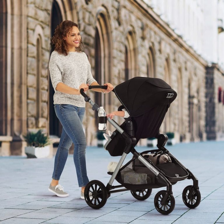 Evenflo Pivot Xpand Modular Stroller Review: bargain convertible stroller